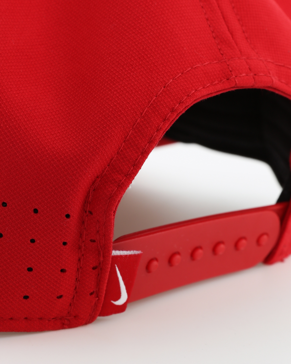 LFC Nike Adults Red Classic ’99 Cap