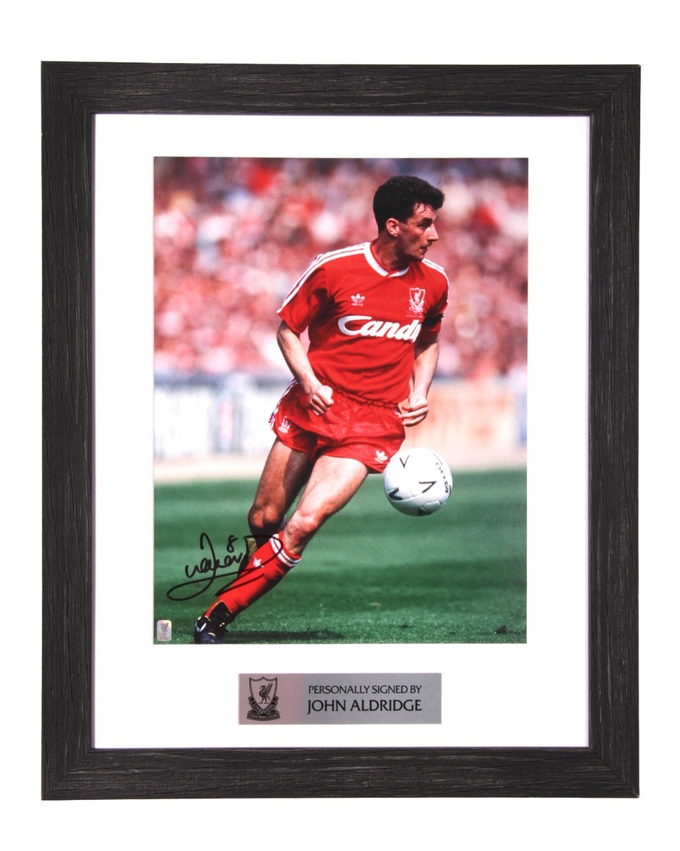 LFC Signed Aldridge Image